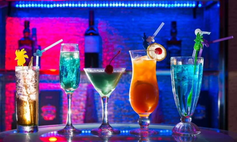 Discover the Best Bars with Pool Tables and Craft Beers for an ...
